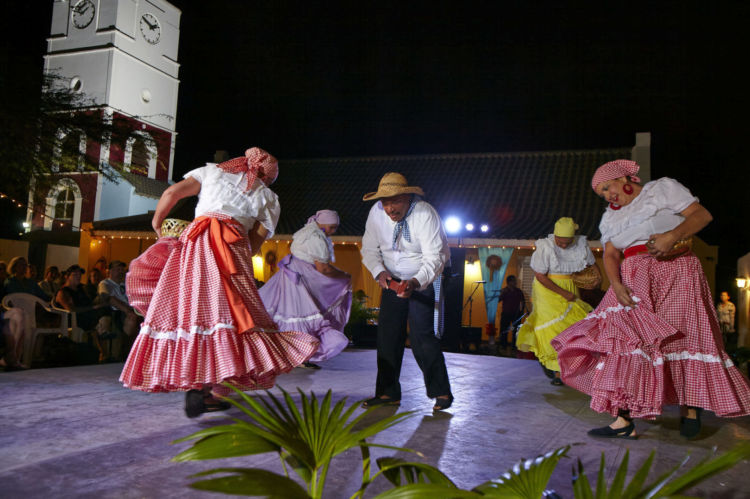 5 Must-Visit Cultural Festivals for Students in Aruba